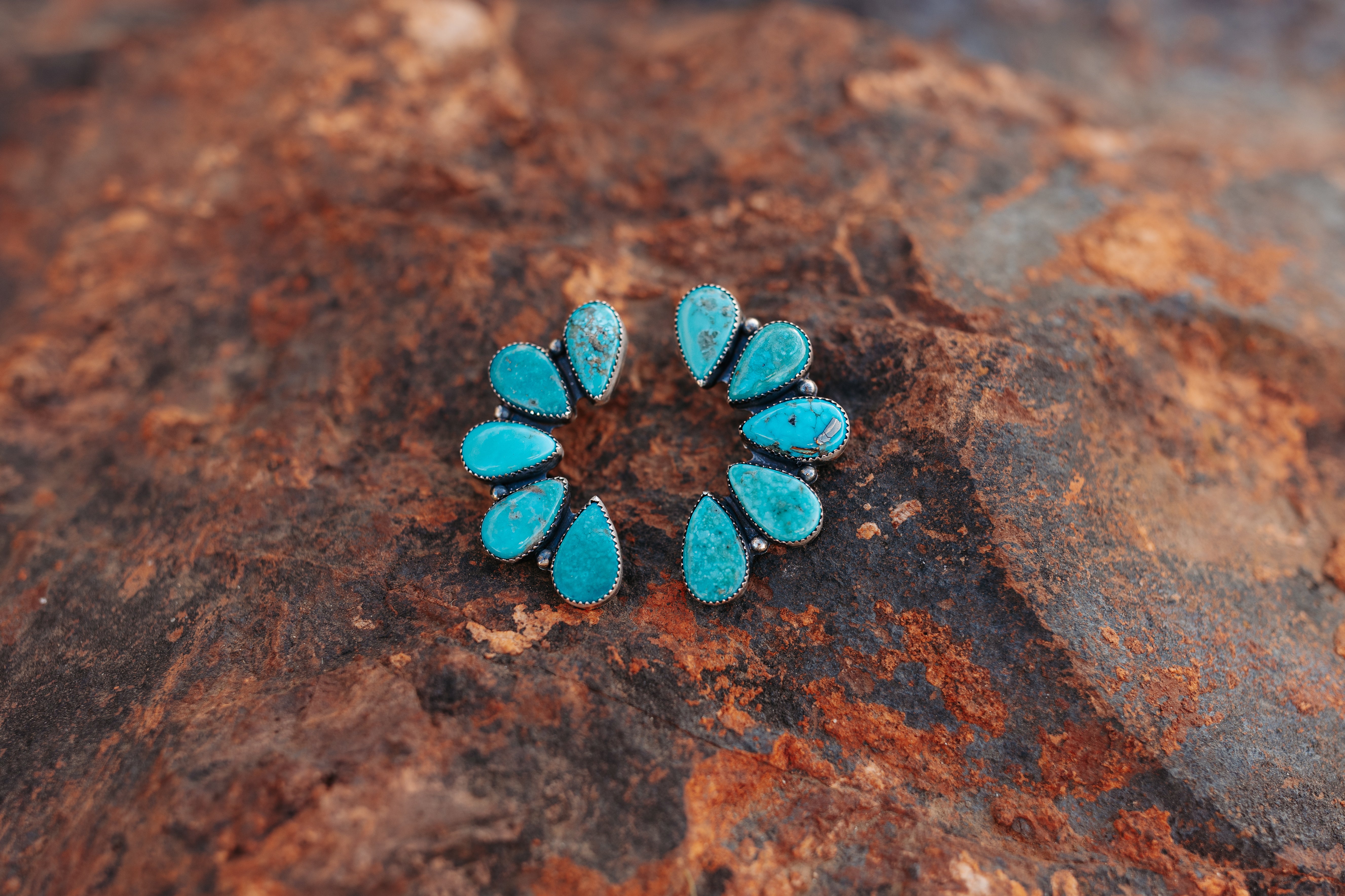 The Sonoran Blue Studs – 7 Spurs Silver